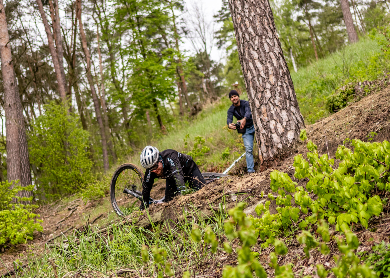 Agnieszka Pienczyn i Kacper Doppke wygrywają na kultowej trasach Cyklo ...