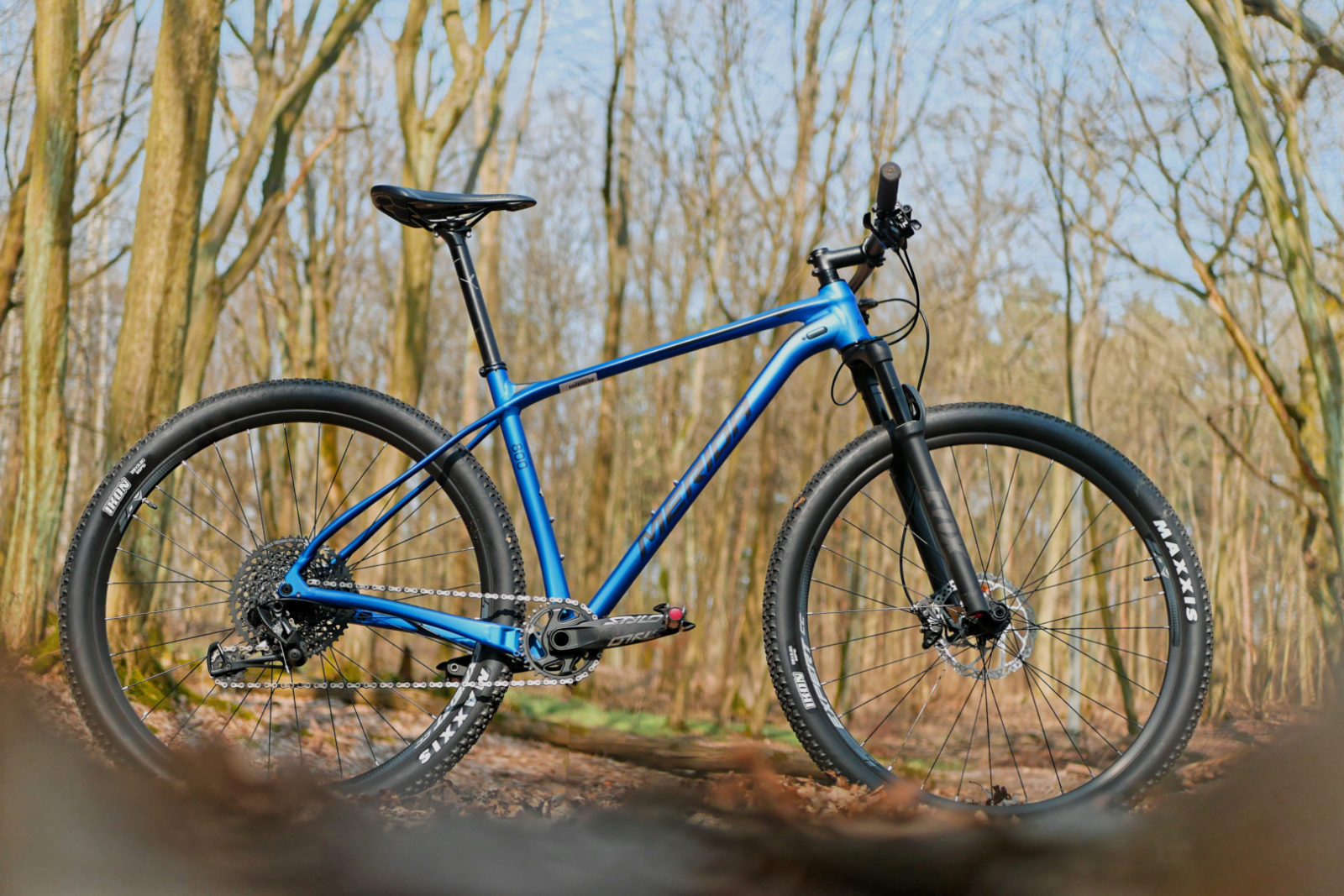 Merida Big.Nine 800 - aluminiowy sztywniak, nie tylko do ścigania ...